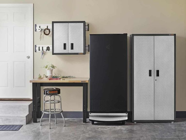 The Best Ice Makers That Keep Your Ice Frozen - Ice Maker Geeks