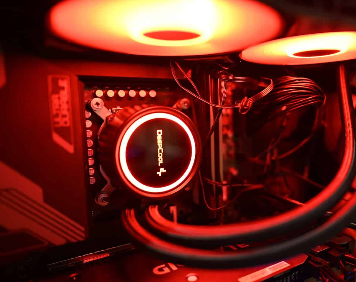 What I Learned After Building My First Custom Gaming PC: Don't Build ...